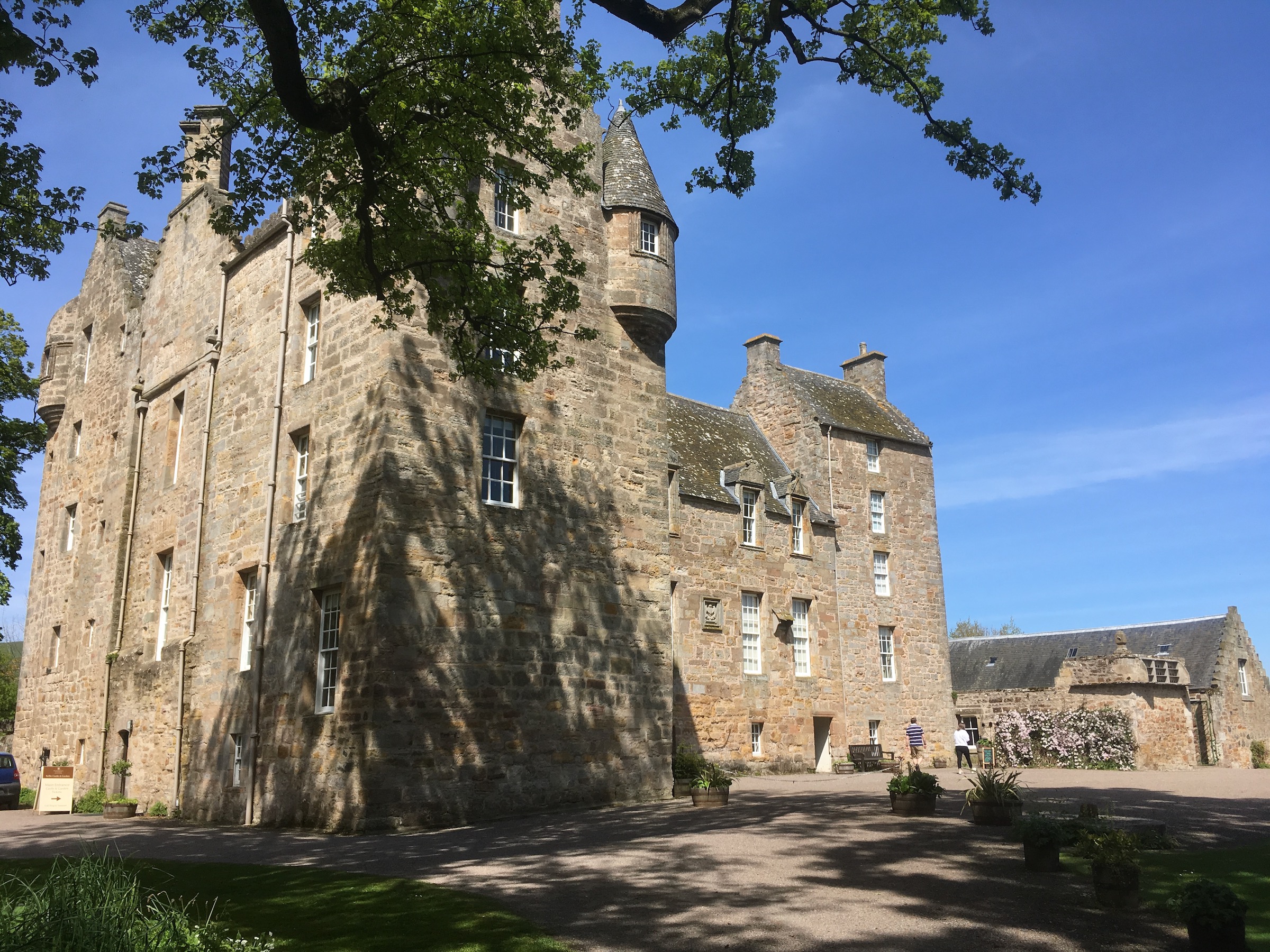 John Henry Lorimer Exhibition & Kellie Castle – Starfish Travel