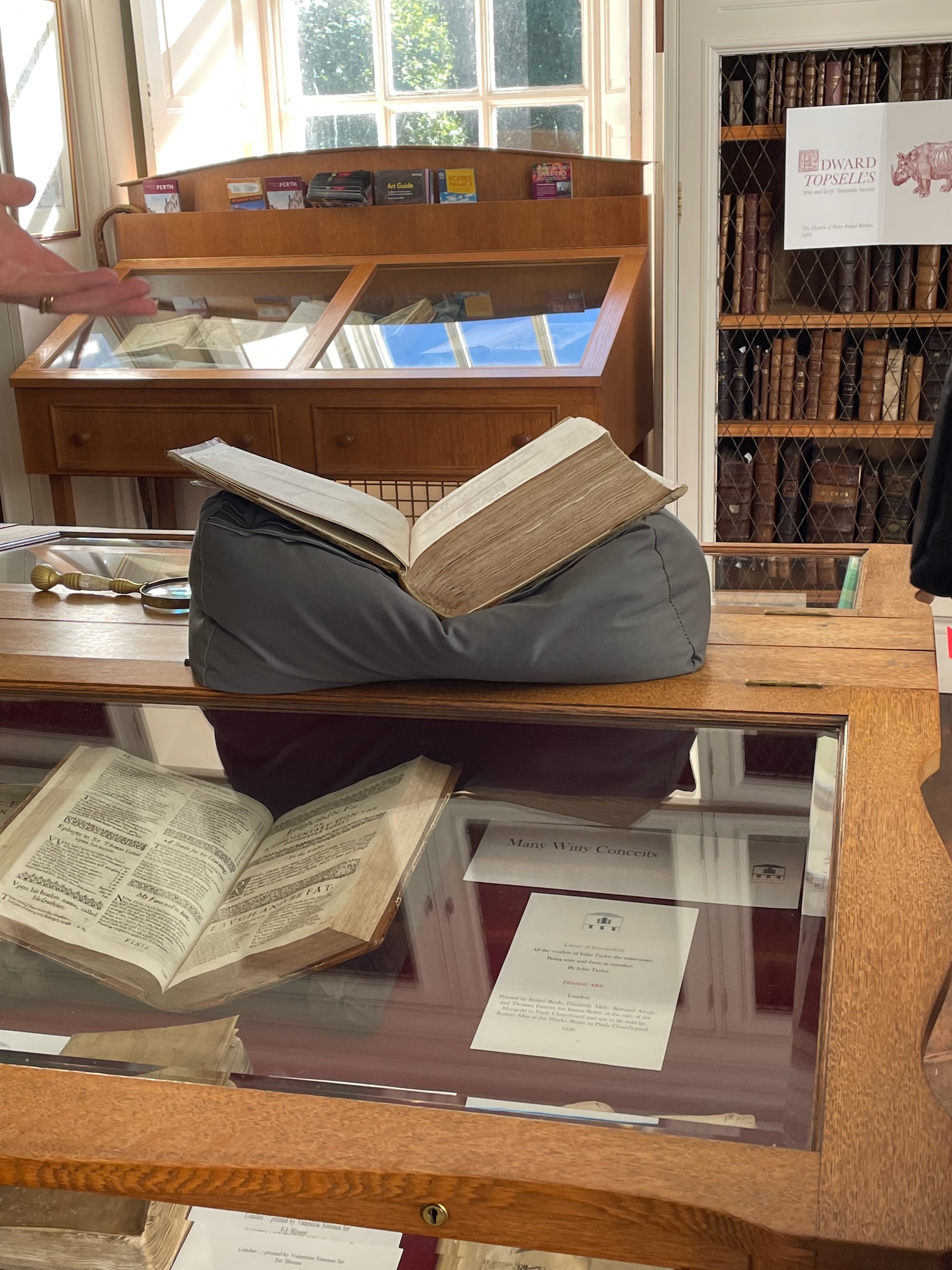 2022 Season Highlights: Innerpeffray Library – Starfish Travel